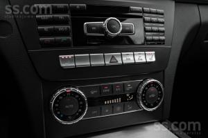 Black Mercedes-Benz C 250 2011 in Riga, with an engine capacity of 2.20 L and mileage of 238 thousand km for 9950 €, photo 24 on AUTOMOTO.COM.LV