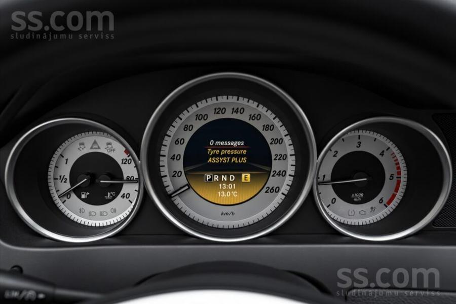Black Mercedes-Benz C 250 2011 in Riga, with an engine capacity of 2.20 L and mileage of 238 thousand km for 9950 €, photo 28 on AUTOMOTO.COM.LV