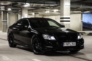 Melns Mercedes-Benz C 250 2012 Panevēža, ar dzinēja tilpumu 2.10 L un nobraukumu 265 tūkst. km par 8700 €, foto 5 vietnē AUTOMOTO.COM.LV