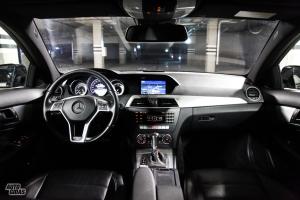 Melns Mercedes-Benz C 250 2012 Panevēža, ar dzinēja tilpumu 2.10 L un nobraukumu 265 tūkst. km par 8700 €, foto 13 vietnē AUTOMOTO.COM.LV