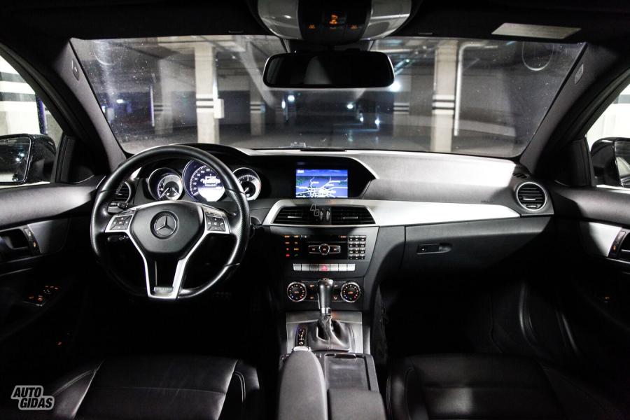 Melns Mercedes-Benz C 250 2012 Panevēža, ar dzinēja tilpumu 2.10 L un nobraukumu 265 tūkst. km par 8700 €, foto 13 vietnē AUTOMOTO.COM.LV