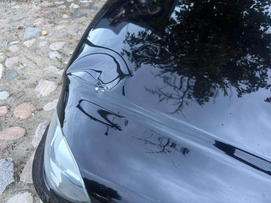 Black Mercedes-Benz C 250 2014 in Vilnius, with an engine capacity of 2.10 L and mileage of 353 thousand km for 6150 €, photo 6 on AUTOMOTO.COM.LV