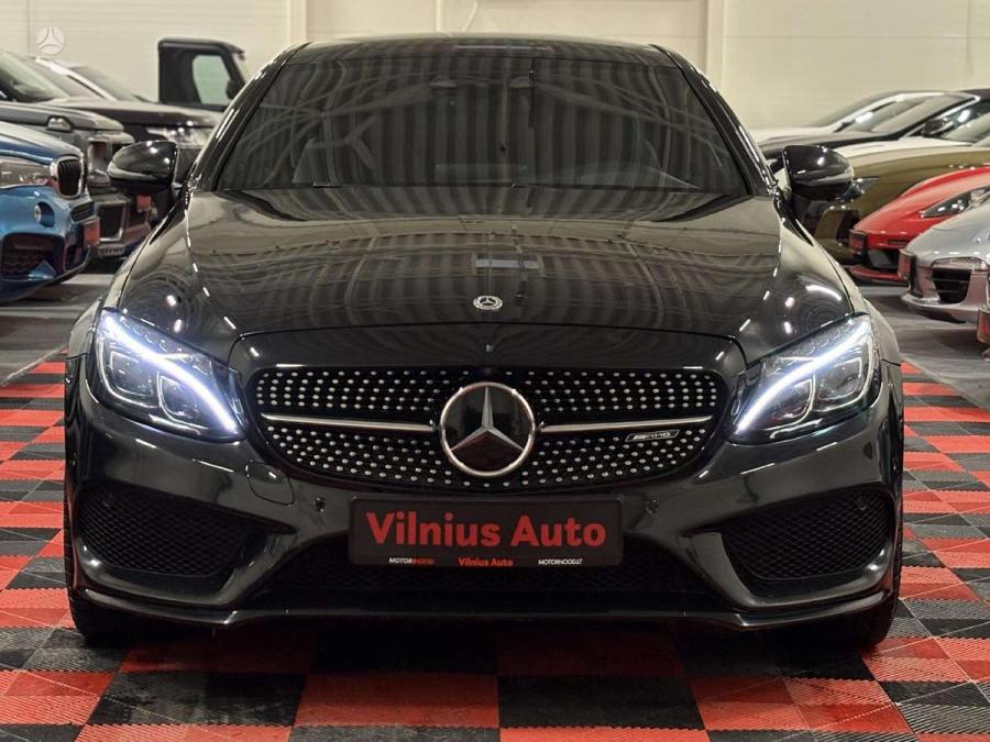 Black Mercedes-Benz C 250 2017 in Vilnius, with an engine capacity of 2.14 L and mileage of 229 thousand km for 22900 €, photo 2 on AUTOMOTO.COM.LV