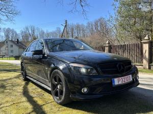 Черный Мерседес Ц 250 2009 в Клайпеда, объемом двигателя 2.20 л и пробегом 378 тыс. км за 3900 €, фото 14 на AUTOMOTO.COM.LV