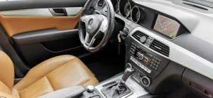 Black Mercedes-Benz C 250 2012 in Riga, with an engine capacity of 2.20 L and mileage of 210 thousand km for 9500 €, photo 19 on AUTOMOTO.COM.LV