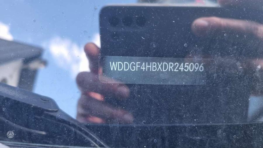 Черный Мерседес Ц 250 2013 в Ионава, объемом двигателя 1.80 л и пробегом 280 тыс. км за 6500 €, фото 23 на AUTOMOTO.COM.LV
