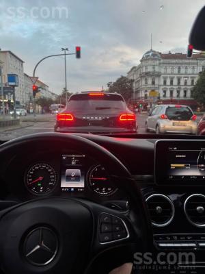 Черный Мерседес Ц 250 2014 в Рига, объемом двигателя 2.20 л и пробегом 330 тыс. км за 14500 €, фото 5 на AUTOMOTO.COM.LV