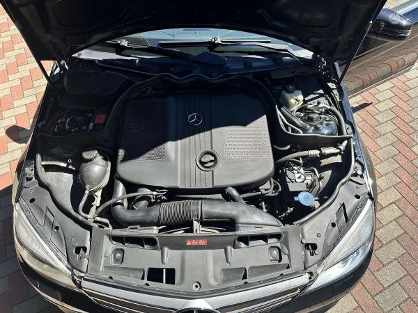 Black Mercedes-Benz C 250 2009 in Plunge, with an engine capacity of 2.14 L and mileage of 416 thousand km for 6000 €, photo 7 on AUTOMOTO.COM.LV