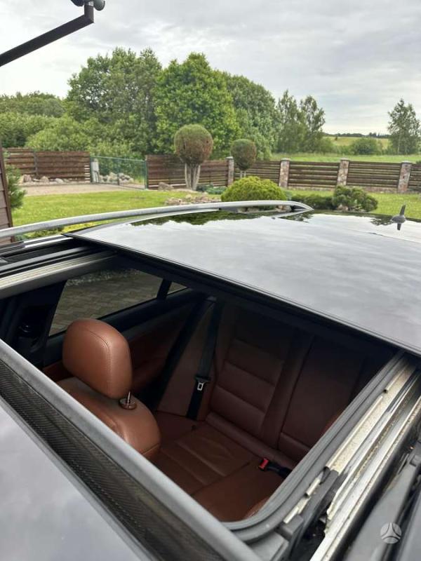 Black Mercedes-Benz C 250 2009 in Plunge, with an engine capacity of 2.14 L and mileage of 416 thousand km for 6000 €, photo 8 on AUTOMOTO.COM.LV