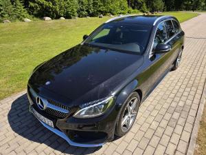 Black Mercedes-Benz C 250 2010 in Telschi, with an engine capacity of 2.14 L and mileage of 270 thousand km for 12900 €, photo 14 on AUTOMOTO.COM.LV