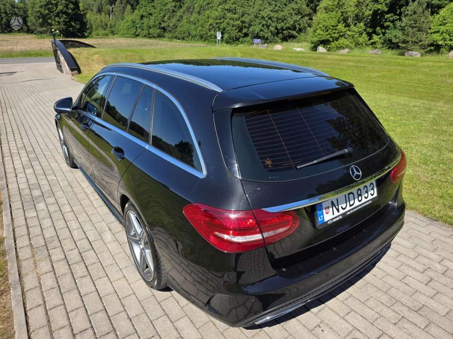 Black Mercedes-Benz C 250 2010 in Telschi, with an engine capacity of 2.14 L and mileage of 270 thousand km for 12900 €, photo 17 on AUTOMOTO.COM.LV