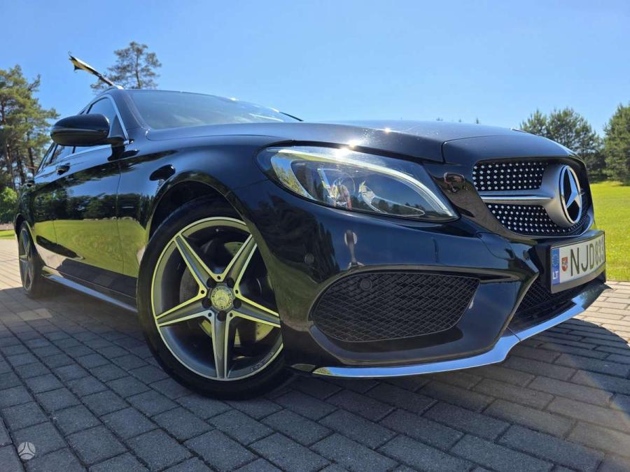 Black Mercedes-Benz C 250 2010 in Telschi, with an engine capacity of 2.14 L and mileage of 270 thousand km for 12900 €, photo 23 on AUTOMOTO.COM.LV