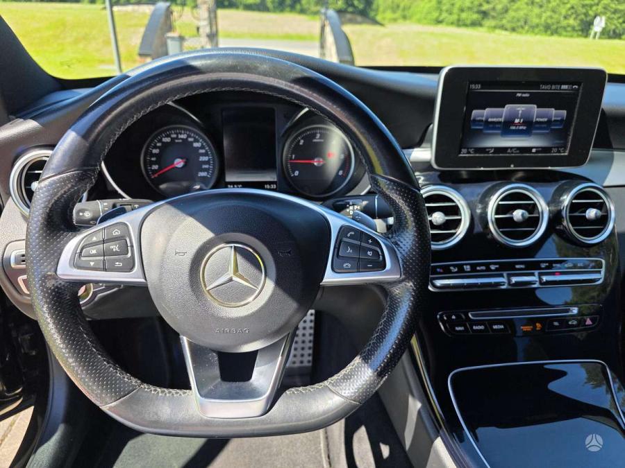 Black Mercedes-Benz C 250 2010 in Telschi, with an engine capacity of 2.14 L and mileage of 270 thousand km for 12900 €, photo 33 on AUTOMOTO.COM.LV