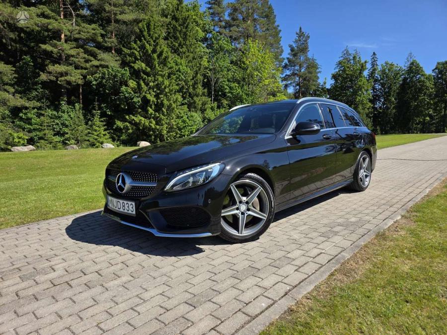 Black Mercedes-Benz C 250 2010 in Telschi, with an engine capacity of 2.14 L and mileage of 270 thousand km for 12900 €, photo 41 on AUTOMOTO.COM.LV