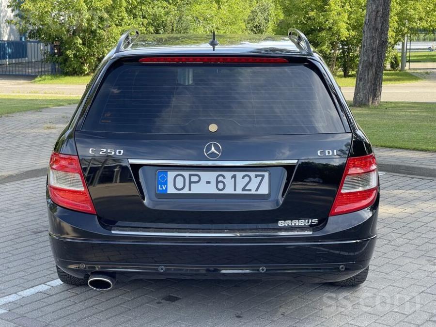 Черный Мерседес Ц 250 2010 в Юрмала, объемом двигателя 2.20 л и пробегом 0 тыс. км за 4490 €, фото 9 на AUTOMOTO.COM.LV