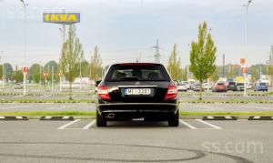 Черный Мерседес Ц 250 2010 в Рига, объемом двигателя 2.10 л и пробегом 358 тыс. км за 5490 €, фото 8 на AUTOMOTO.COM.LV