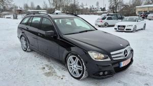 Black Mercedes-Benz C 250 2011 in Utena, with an engine capacity of 2.14 L and mileage of 302 thousand km for 5990 €, photo 9 on AUTOMOTO.COM.LV