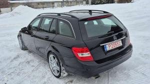 Black Mercedes-Benz C 250 2011 in Utena, with an engine capacity of 2.14 L and mileage of 302 thousand km for 5990 €, photo 11 on AUTOMOTO.COM.LV