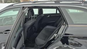 Black Mercedes-Benz C 250 2011 in Utena, with an engine capacity of 2.14 L and mileage of 302 thousand km for 5990 €, photo 22 on AUTOMOTO.COM.LV