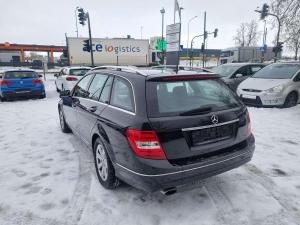Melns Mercedes-Benz C 250 2011 Kauņa, ar dzinēja tilpumu 2.20 L un nobraukumu 244 tūkst. km par 5500 €, foto 3 vietnē AUTOMOTO.COM.LV