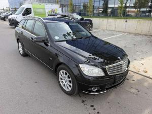Melns Mercedes-Benz C 250 2011 Panevēža, ar dzinēja tilpumu 2.14 L un nobraukumu 259 tūkst. km par 3650 €, foto 3 vietnē AUTOMOTO.COM.LV