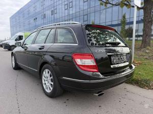 Melns Mercedes-Benz C 250 2011 Panevēža, ar dzinēja tilpumu 2.14 L un nobraukumu 259 tūkst. km par 3650 €, foto 8 vietnē AUTOMOTO.COM.LV