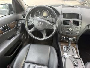 Melns Mercedes-Benz C 250 2011 Panevēža, ar dzinēja tilpumu 2.14 L un nobraukumu 259 tūkst. km par 3650 €, foto 16 vietnē AUTOMOTO.COM.LV