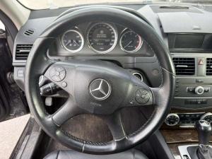Melns Mercedes-Benz C 250 2011 Panevēža, ar dzinēja tilpumu 2.14 L un nobraukumu 259 tūkst. km par 3650 €, foto 21 vietnē AUTOMOTO.COM.LV