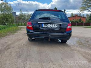 Black Mercedes-Benz C 250 2012 in Aluksne, with an engine capacity of 2.10 L and mileage of 0 thousand km for 4900 €, photo 8 on AUTOMOTO.COM.LV