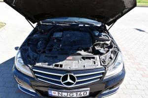 Melns Mercedes-Benz C 250 2012 Šauļi, ar dzinēja tilpumu 2.14 L un nobraukumu 261 tūkst. km par 8500 €, foto 22 vietnē AUTOMOTO.COM.LV