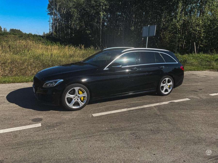 Melns Mercedes-Benz C 250 2015 Šauļi, ar dzinēja tilpumu 2.14 L un nobraukumu 230 tūkst. km par 11500 €, foto 4 vietnē AUTOMOTO.COM.LV
