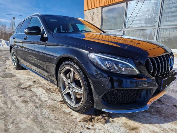 Black Mercedes-Benz C 250 2015 in Rietavas, with an engine capacity of 2.14 L and mileage of 255 thousand km for 15555 €, photo 2 on AUTOMOTO.COM.LV