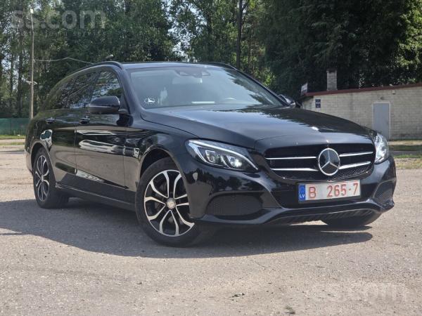 Melns Mercedes-Benz C 250 2015 Rīga, ar dzinēja tilpumu 2.20 L un nobraukumu 0 tūkst. km par 12990 €, foto 2 vietnē AUTOMOTO.COM.LV