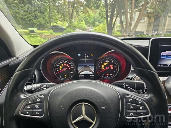 Melns Mercedes-Benz C 250 2015 Rīga, ar dzinēja tilpumu 2.10 L un nobraukumu 337 tūkst. km par 10500 €, foto 9 vietnē AUTOMOTO.COM.LV