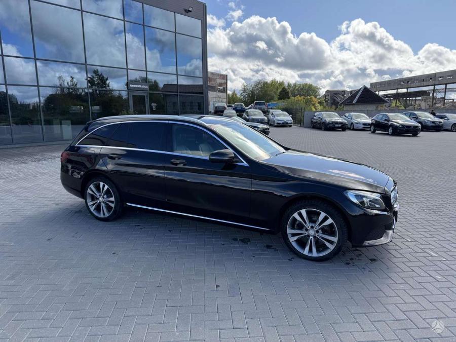 Melns Mercedes-Benz C 250 2015 Telšiai, ar dzinēja tilpumu 2.14 L un nobraukumu 248 tūkst. km par 10300 €, foto 9 vietnē AUTOMOTO.COM.LV