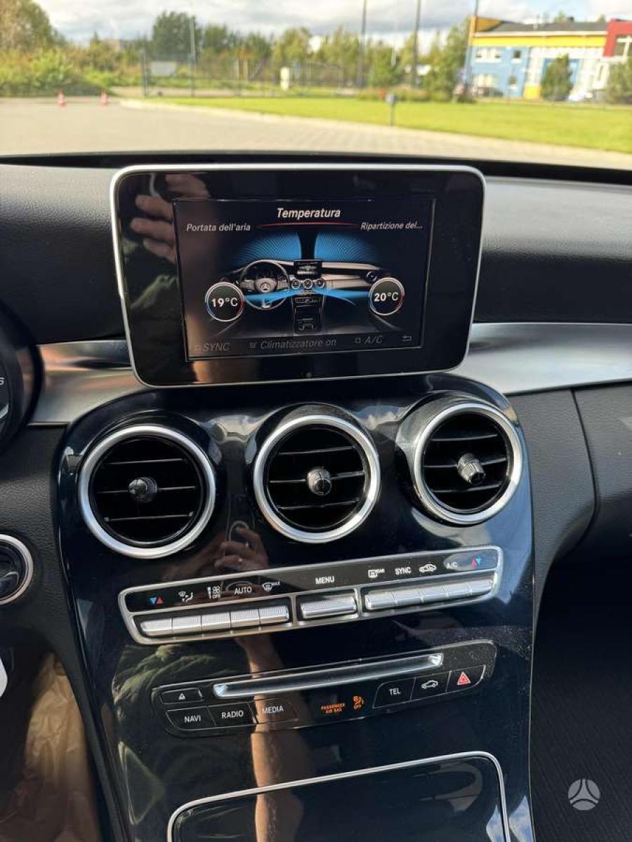 Melns Mercedes-Benz C 250 2015 Telšiai, ar dzinēja tilpumu 2.14 L un nobraukumu 248 tūkst. km par 10300 €, foto 29 vietnē AUTOMOTO.COM.LV