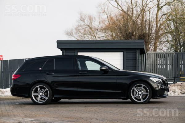 Black Mercedes-Benz C 250 2016 in Liepaja, with an engine capacity of 2.10 L and mileage of 0 thousand km for 15499 €, photo 3 on AUTOMOTO.COM.LV