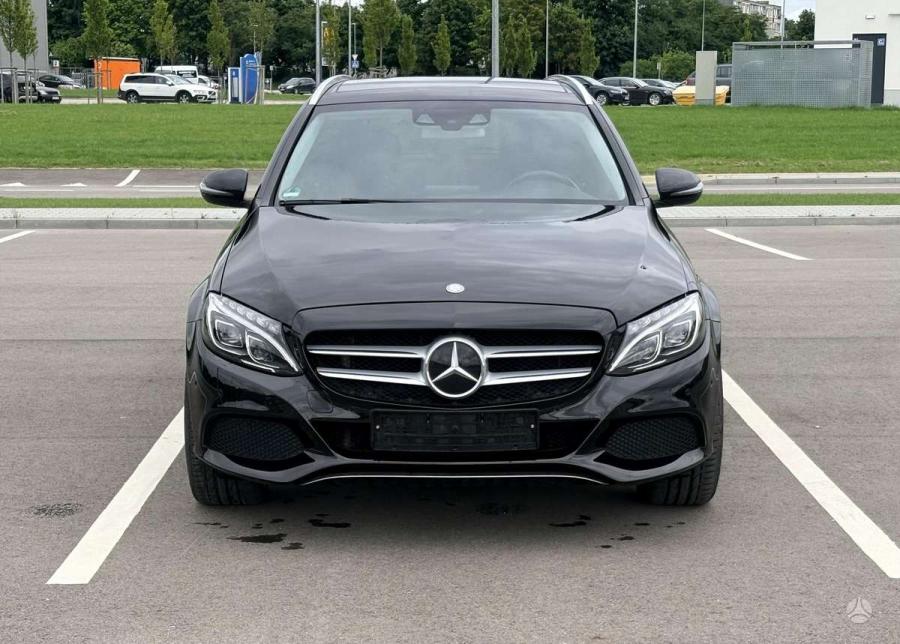 Melns Mercedes-Benz C 250 2016 Klaipėda, ar dzinēja tilpumu 2.14 L un nobraukumu 320 tūkst. km par 12200 €, foto 3 vietnē AUTOMOTO.COM.LV