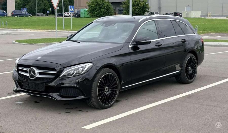 Melns Mercedes-Benz C 250 2016 Klaipėda, ar dzinēja tilpumu 2.14 L un nobraukumu 320 tūkst. km par 12200 €, foto 9 vietnē AUTOMOTO.COM.LV