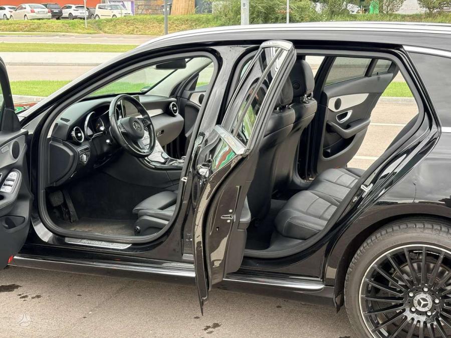 Melns Mercedes-Benz C 250 2016 Klaipėda, ar dzinēja tilpumu 2.14 L un nobraukumu 320 tūkst. km par 12200 €, foto 12 vietnē AUTOMOTO.COM.LV
