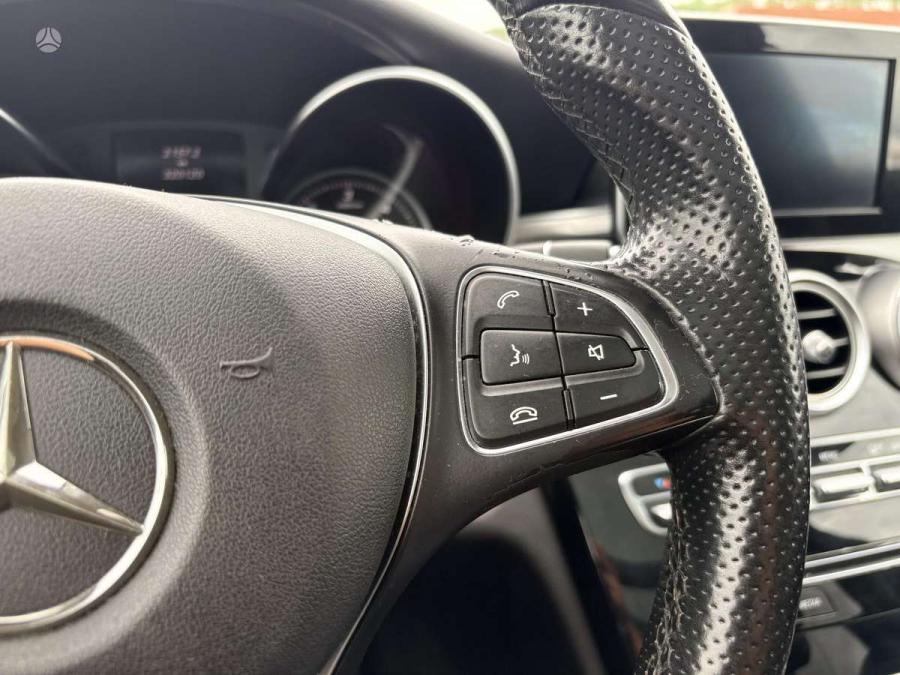 Melns Mercedes-Benz C 250 2016 Klaipėda, ar dzinēja tilpumu 2.14 L un nobraukumu 320 tūkst. km par 12200 €, foto 22 vietnē AUTOMOTO.COM.LV