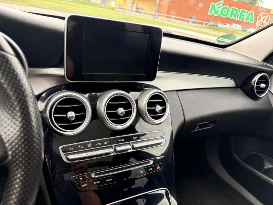Melns Mercedes-Benz C 250 2016 Klaipėda, ar dzinēja tilpumu 2.14 L un nobraukumu 320 tūkst. km par 12200 €, foto 25 vietnē AUTOMOTO.COM.LV