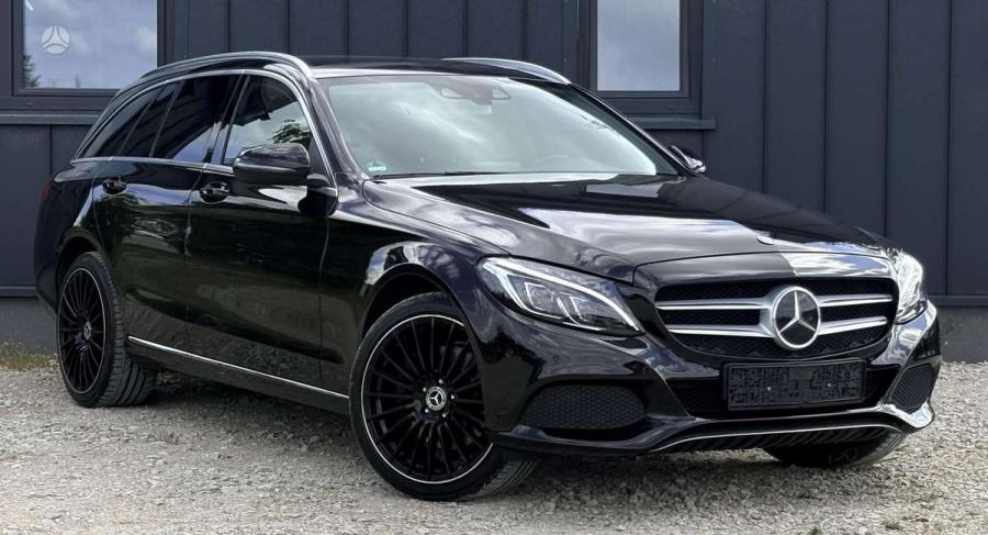 Melns Mercedes-Benz C 250 2016 Klaipėda, ar dzinēja tilpumu 2.14 L un nobraukumu 320 tūkst. km par 11350 €, foto 4 vietnē AUTOMOTO.COM.LV