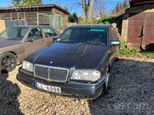Blue Mercedes-Benz C 250 1997 in Riga, with an engine capacity of 2.50 L and mileage of 415 thousand km for 1100 €, photo  on AUTOMOTO.COM.LV
