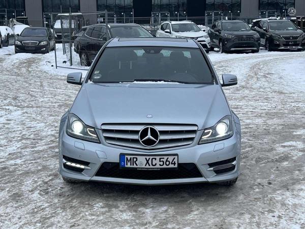 Zils Mercedes-Benz C 250 2013 Kauņa, ar dzinēja tilpumu 2.14 L un nobraukumu 281 tūkst. km par 7850 €, foto 2 vietnē AUTOMOTO.COM.LV