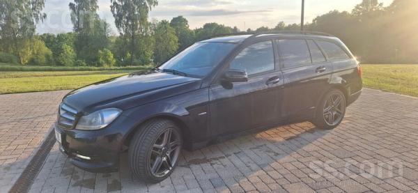 Zils Mercedes-Benz C 250 2011 Saldus, ar dzinēja tilpumu 2.20 L un nobraukumu 468 tūkst. km par 6200 €, foto 6 vietnē AUTOMOTO.COM.LV