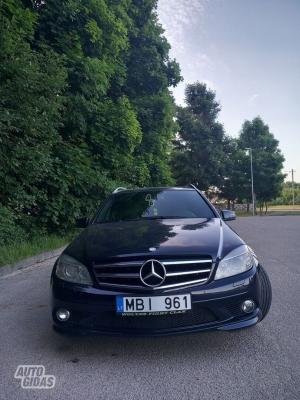 Blue Mercedes-Benz C 250 2011 in Ukmerge, with an engine capacity of 2.10 L and mileage of 357 thousand km for 4300 €, photo 3 on AUTOMOTO.COM.LV