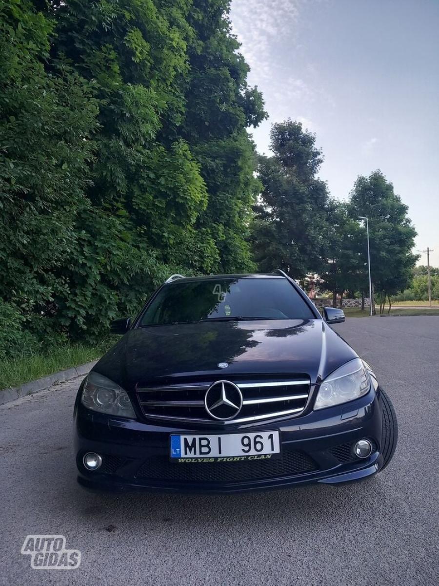 Blue Mercedes-Benz C 250 2011 in Ukmerge, with an engine capacity of 2.10 L and mileage of 357 thousand km for 4300 €, photo 3 on AUTOMOTO.COM.LV