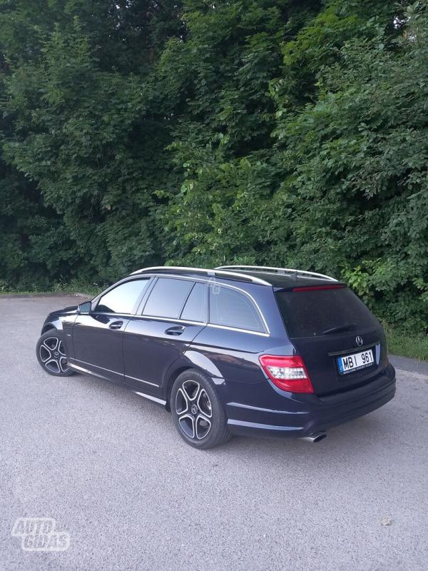 Zils Mercedes-Benz C 250 2011 Ukmergė, ar dzinēja tilpumu 2.10 L un nobraukumu 357 tūkst. km par 4300 €, foto 3 vietnē AUTOMOTO.COM.LV