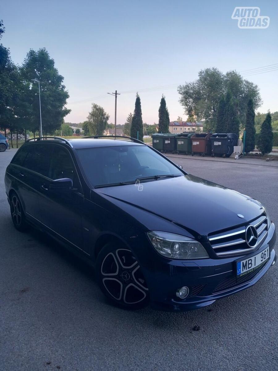 Blue Mercedes-Benz C 250 2011 in Ukmerge, with an engine capacity of 2.10 L and mileage of 357 thousand km for 4300 €, photo 6 on AUTOMOTO.COM.LV